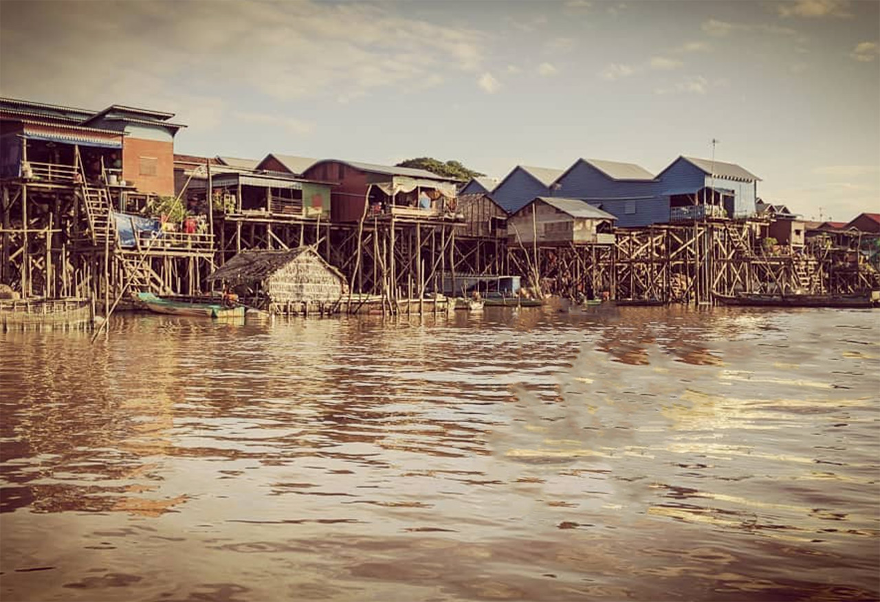 Le village flottant de Kampong Khleang - Destination Cambodge