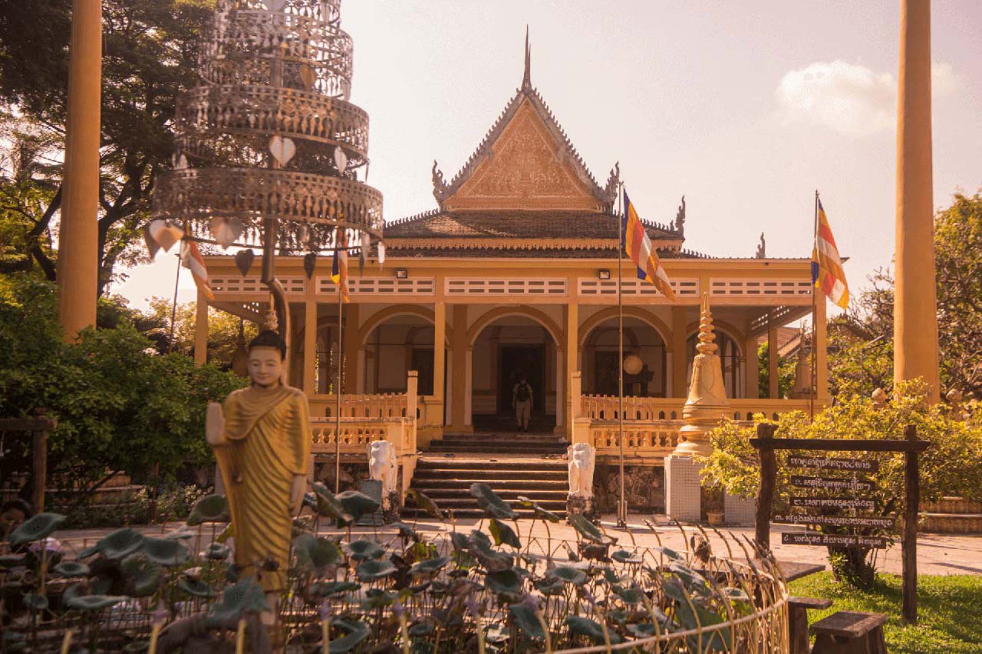Wat Damnak - Destination Cambodge
